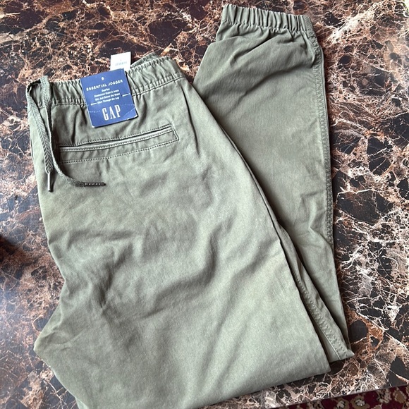 GAP | Pants | Nwt Gap Essential Jogger Pants Size S | Poshmark